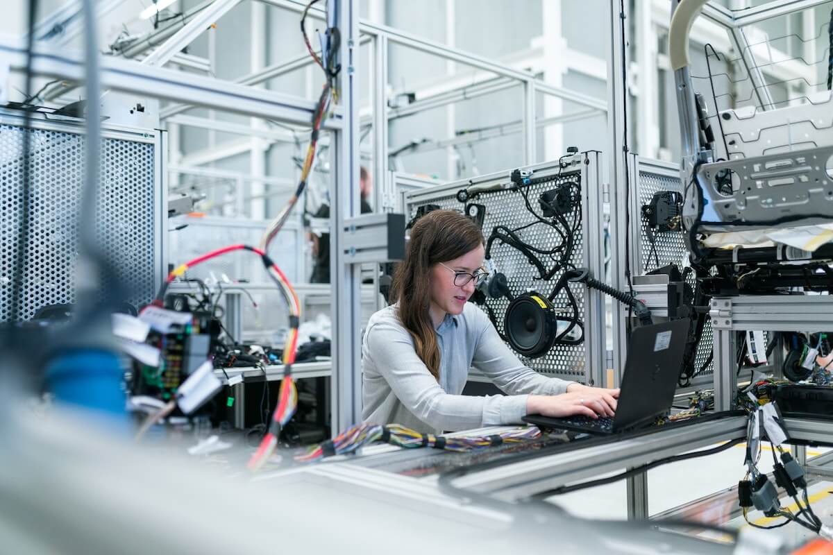 Enhance Business Efficiency with Industrial Vision Systems - Funky Colour